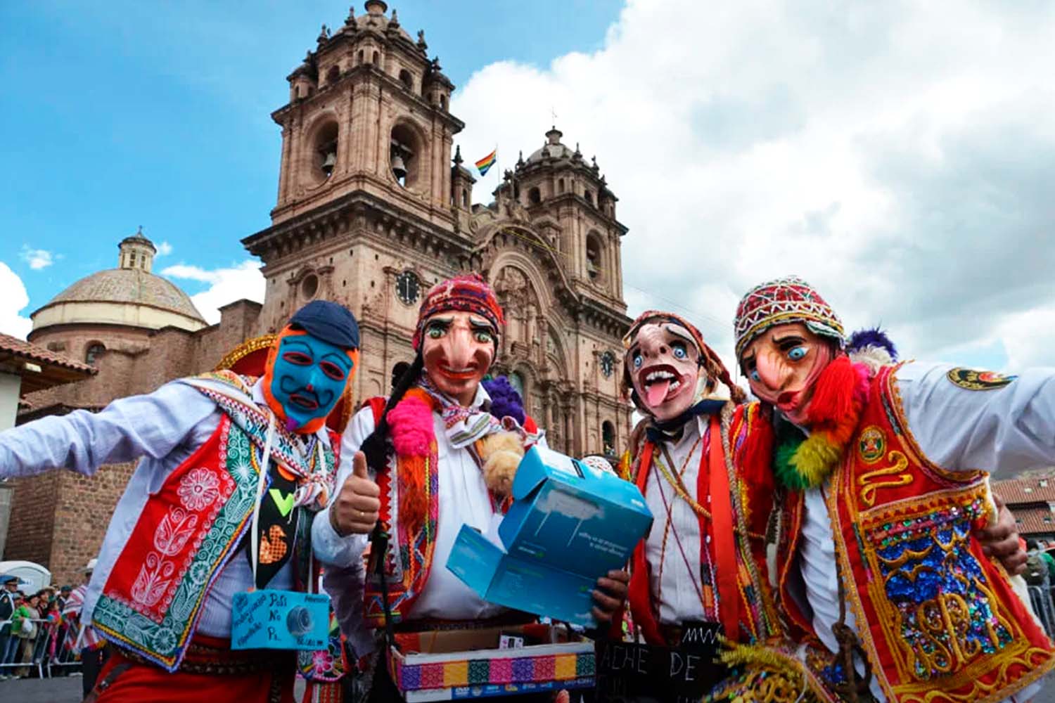 Carnavales en Cusco: Entre danzas y yunzas